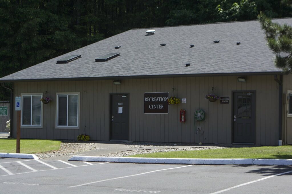 Carpenter Crest | Olympic Multi-Family Management